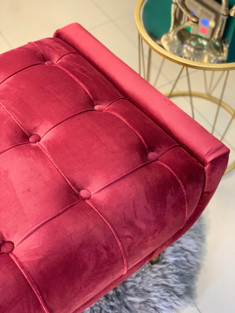 Aspen Red Velvet Bench – hometrends